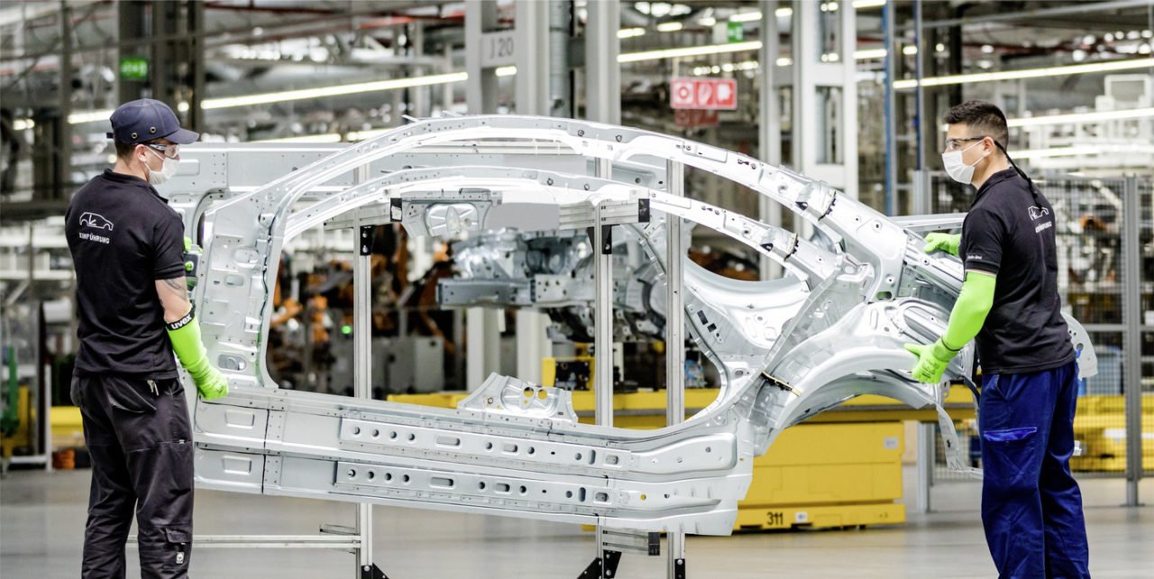 Mercedes-Benz plants restart production worldwide | AutoDrift.ae