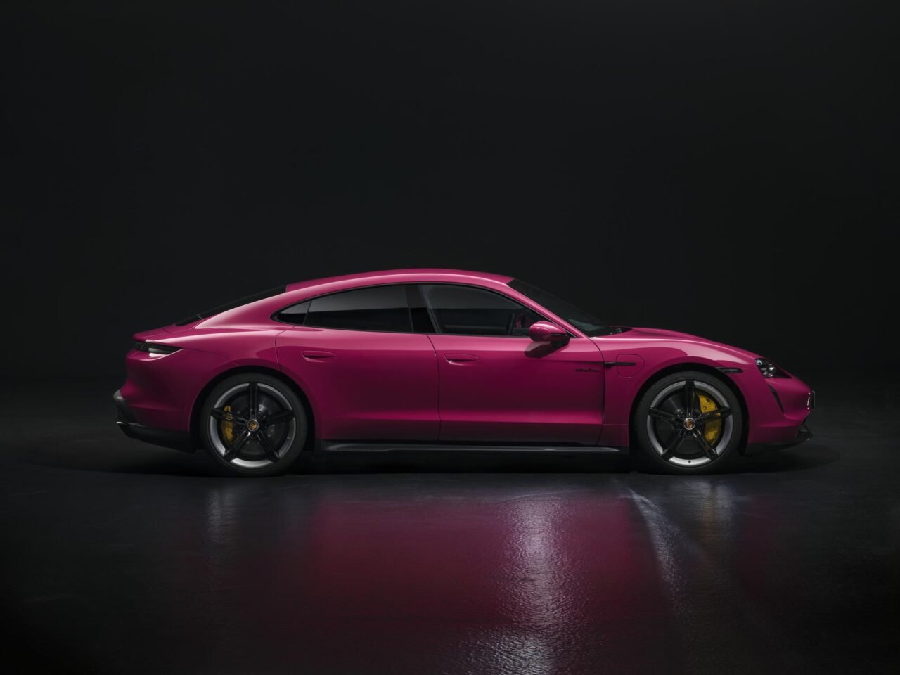 Comeback of historic colours for all Porsche models | AutoDrift.ae