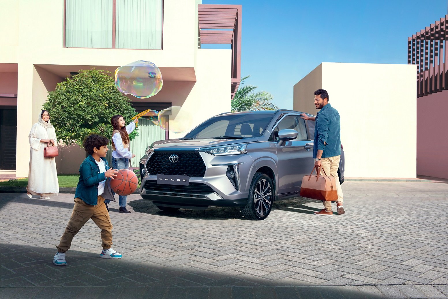 2023 Toyota Veloz: Practical, comfortable and a perfect family car ...