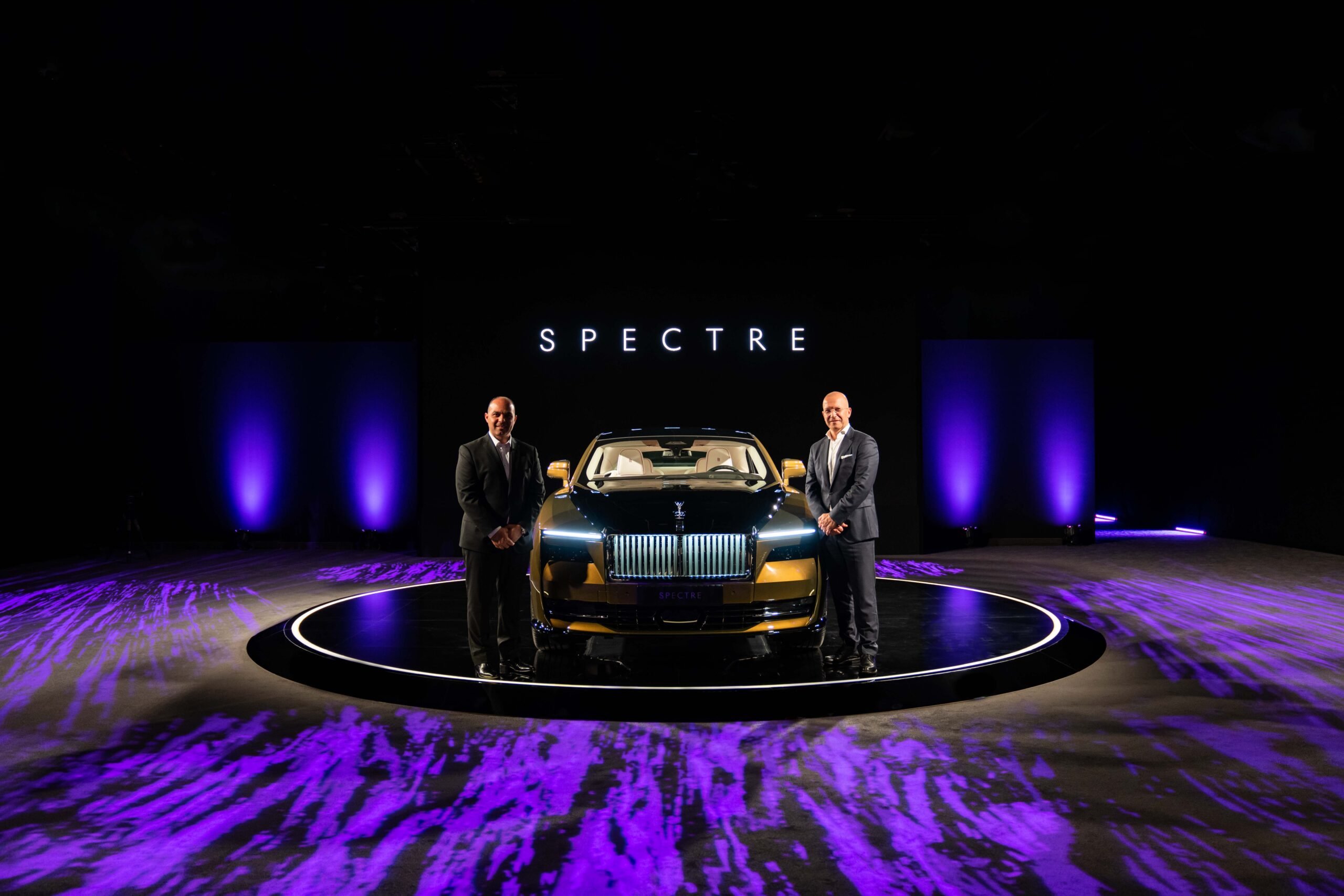 Rolls-Royce Spectre unveiled in Abu Dhabi | AutoDrift.ae